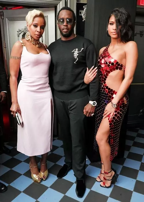 Mary J. Blige, Sean Combs sareng Cassie di Rihanna saatos poto pésta # 31