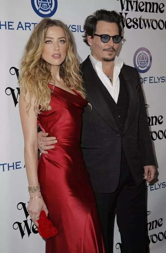 Amber Heard an Johnny Depp Foto # 1