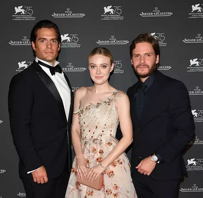 Henry Cavill, Dakota Fanning a Daniel Bruhl fotografia #1