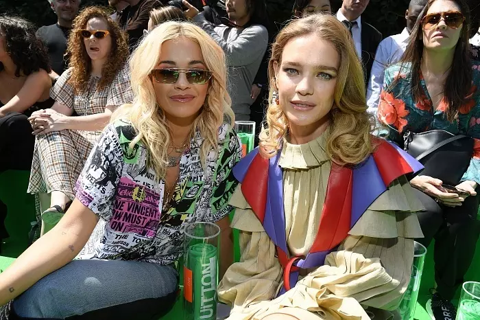 Rita Ora ak Natalia Vodianova foto #5